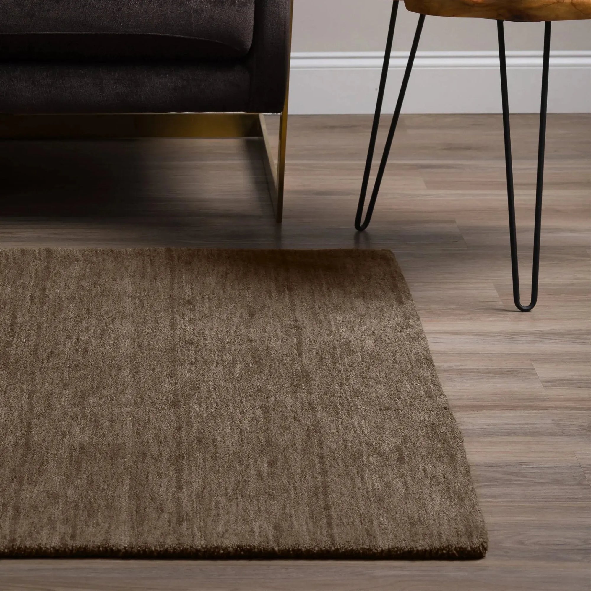 Rafia RF100 Chocolate Rug - Rug & Home